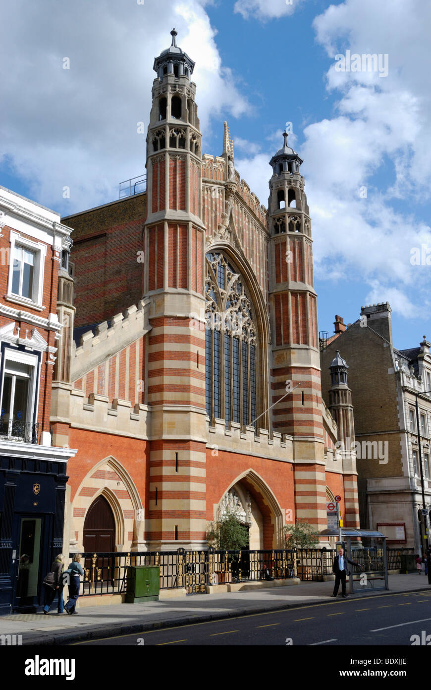 The Parish Church of Holy Trinity Sloane Square, Chelsea, London ...