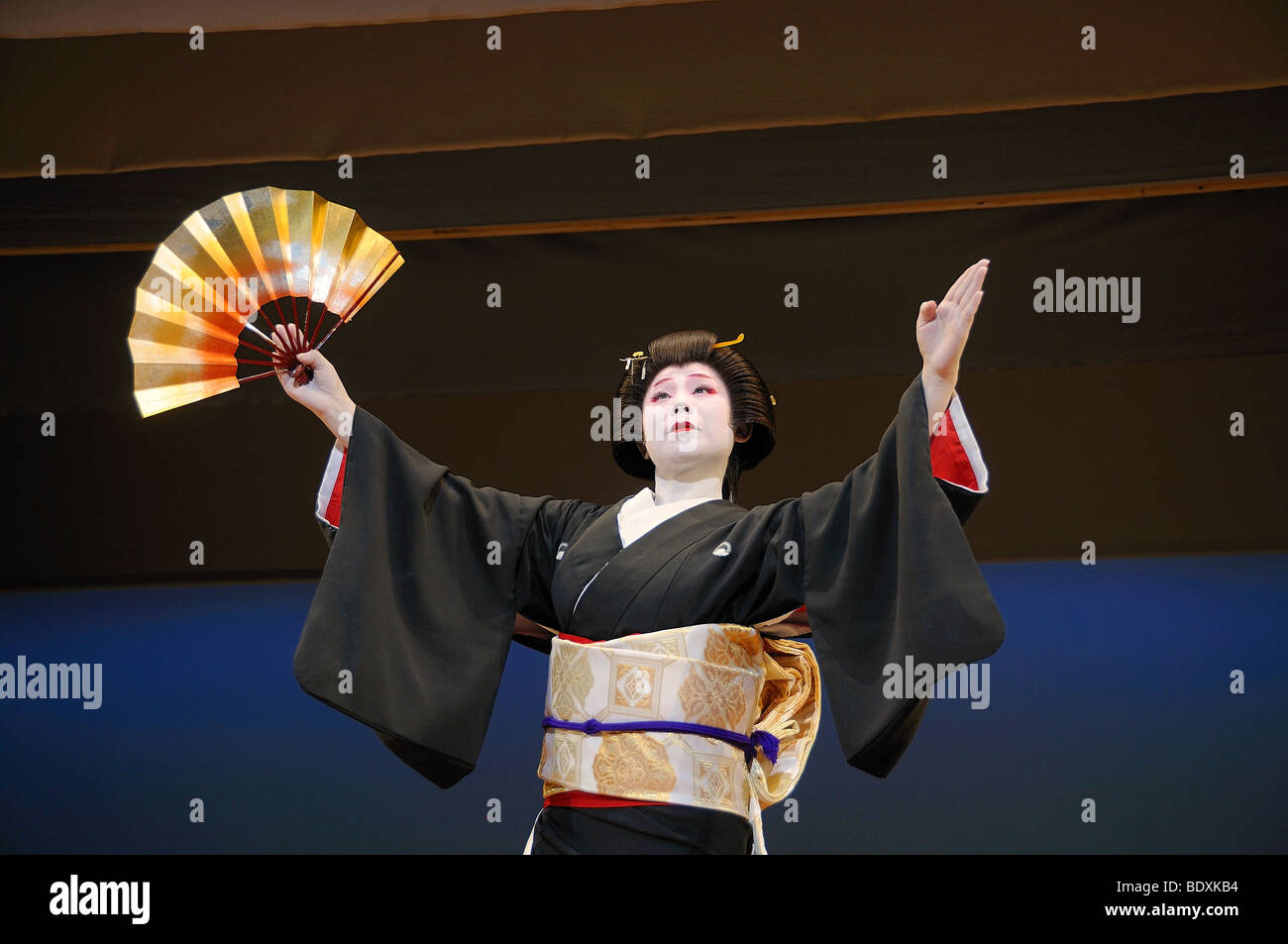 Miko Japan High Resolution Stock Photography and Images - Alamy