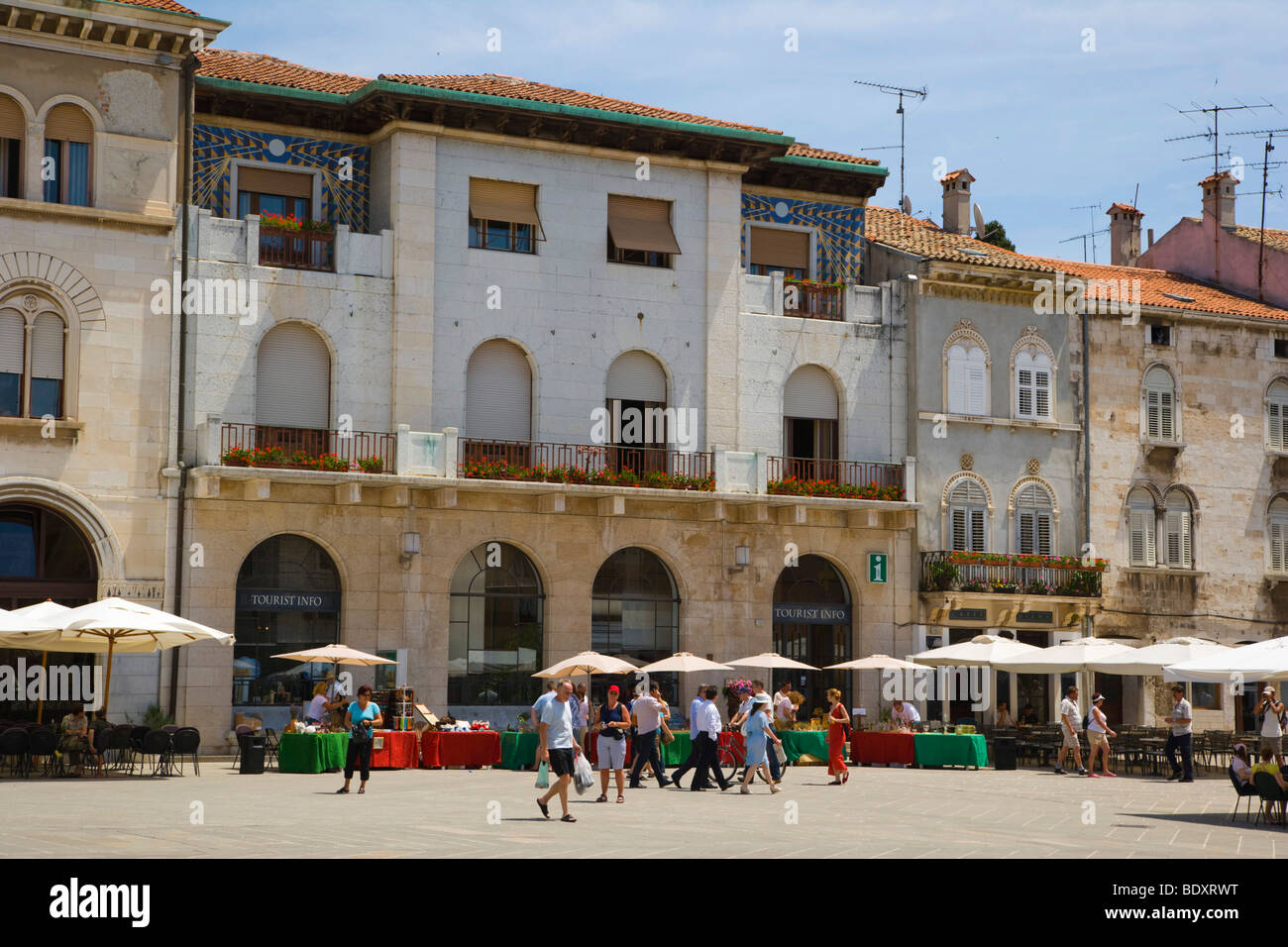 Pula square hi-res stock photography and images - Alamy
