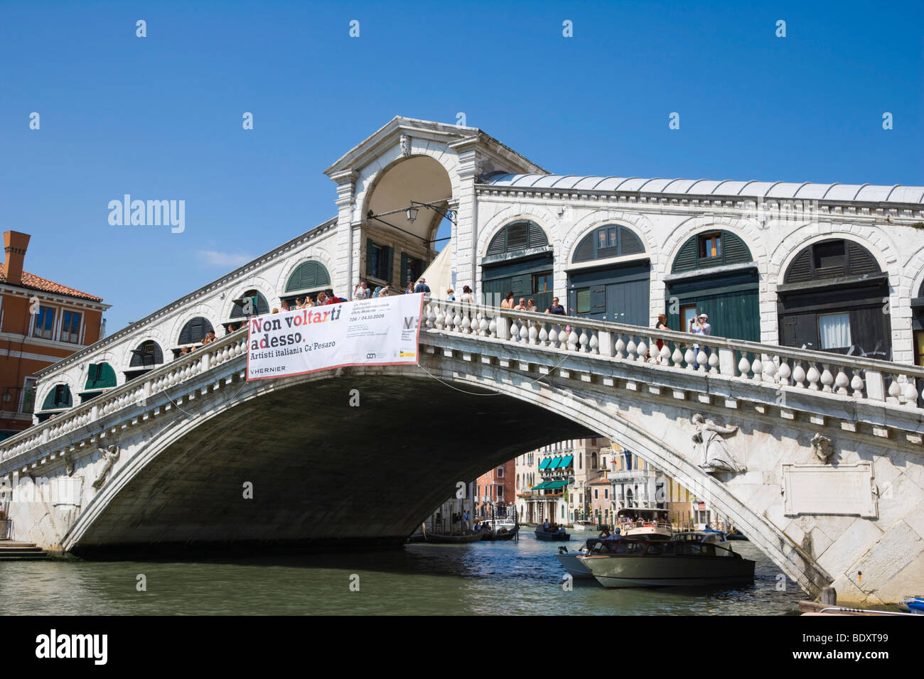Rialto bridge venice hi-res stock photography and images - Alamy