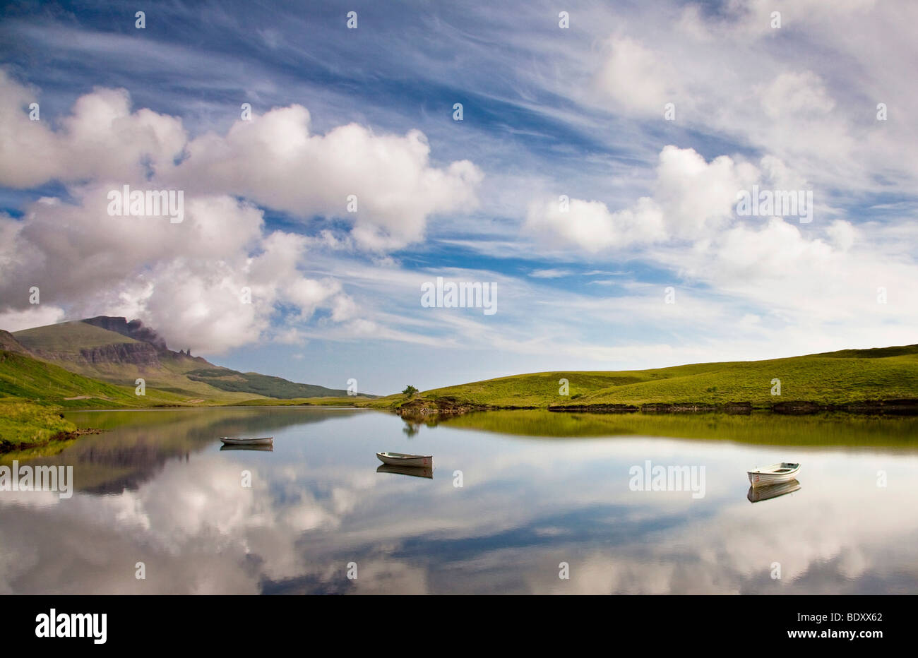 Loch Fada, in the back the Old Man of Storr mountain, Isle of Skye ...