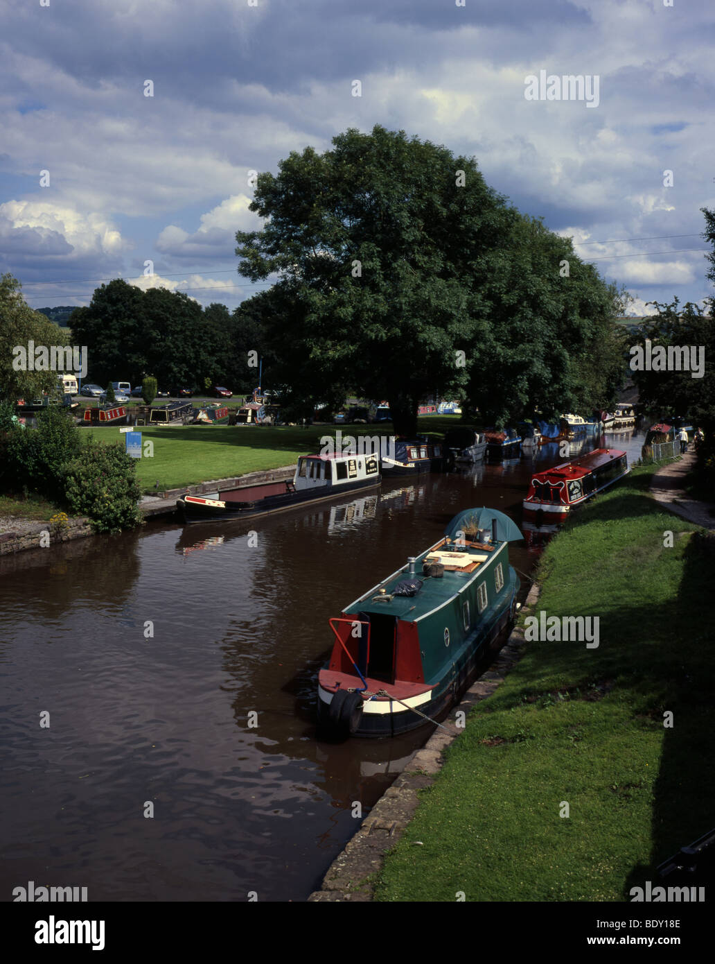 Marple canal hi-res stock photography and images - Alamy