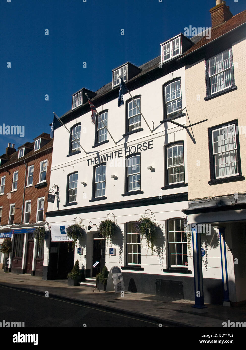 The White Horse Hotel Romsey Hampshire England UK Stock Photo - Alamy