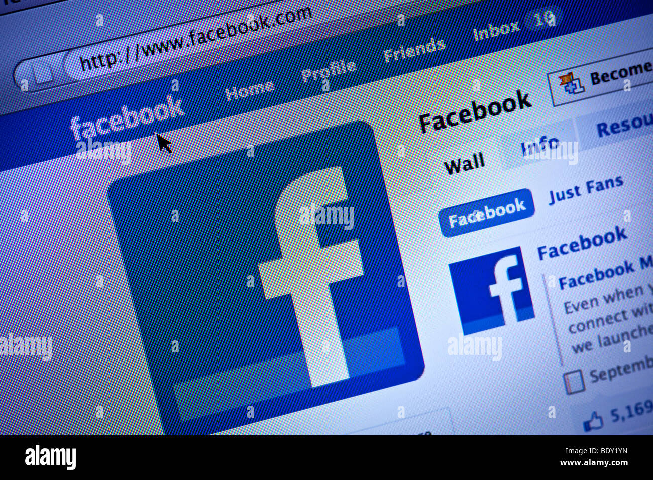 Facebook social networking website Stock Photo - Alamy