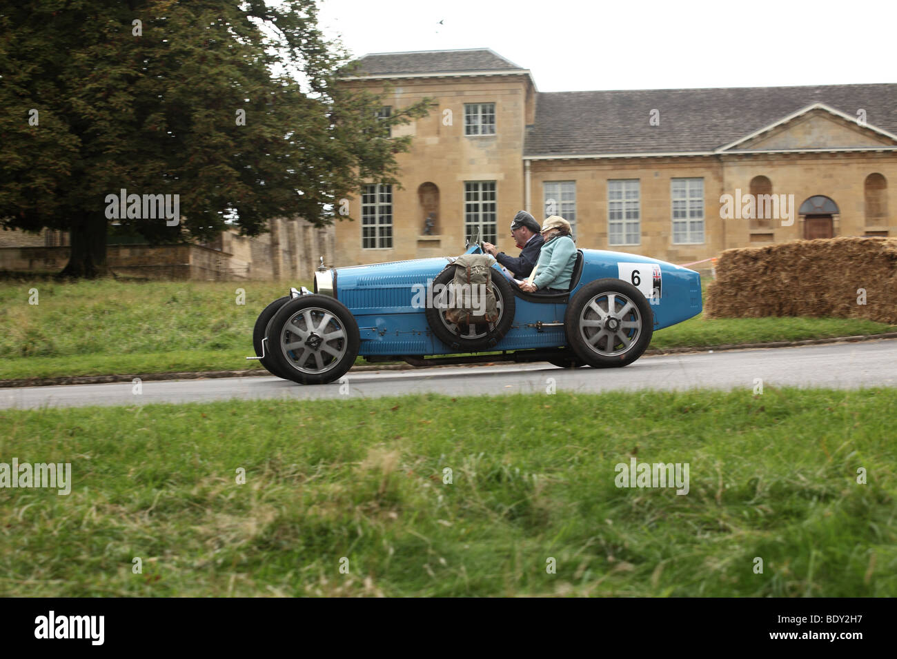 Bugatti car blue fast race hi-res stock photography and images - Alamy