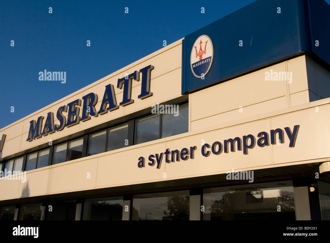 A maserati / Ferrari garage Stock Photo - Alamy
