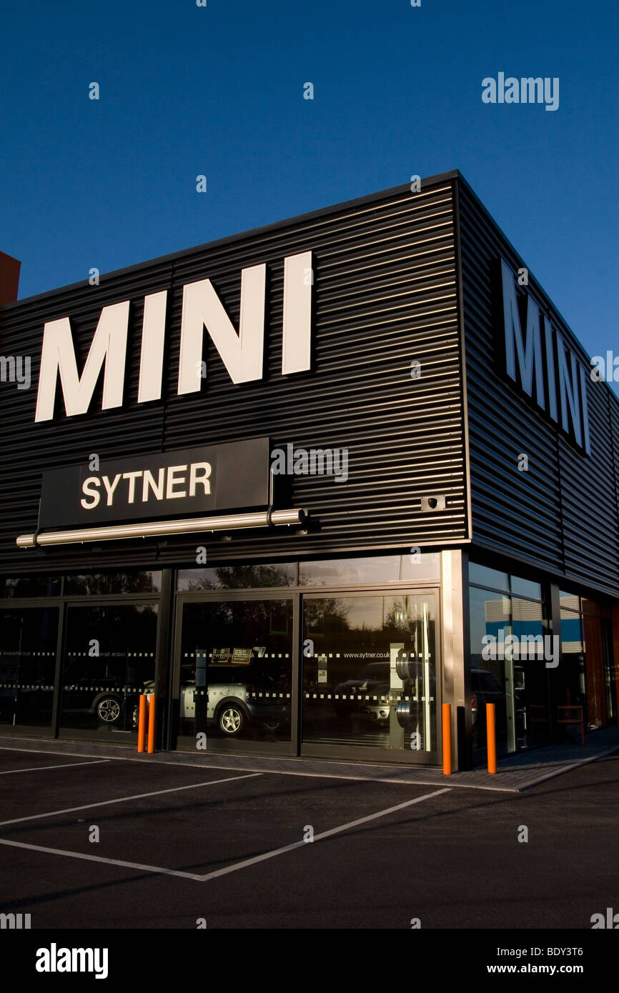 Mini showroom hi-res stock photography and images - Alamy