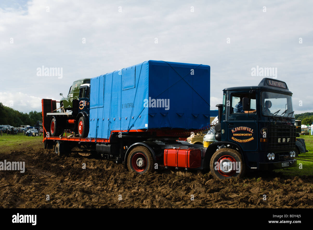 Lorry stuck in mud hi-res stock photography and images - Alamy