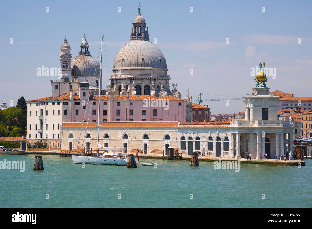Italian domes hi-res stock photography and images - Alamy