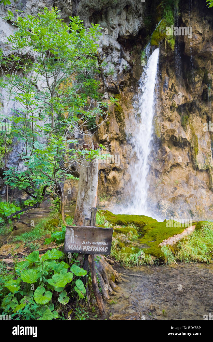 Mali Prstavac waterfall, Plitvicka Jezera, Plitvice Lakes National Park ...