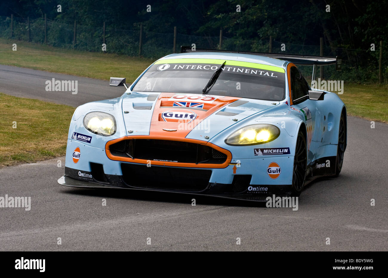 2008 Aston Martin DBR9 Prodrive GT1 on the hillclimb at Goodwood ...