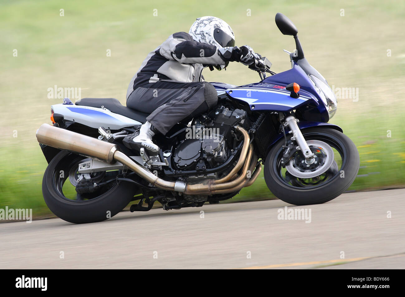 Suzuki Bandit 1200S motorcycle in motion Stock Photo - Alamy