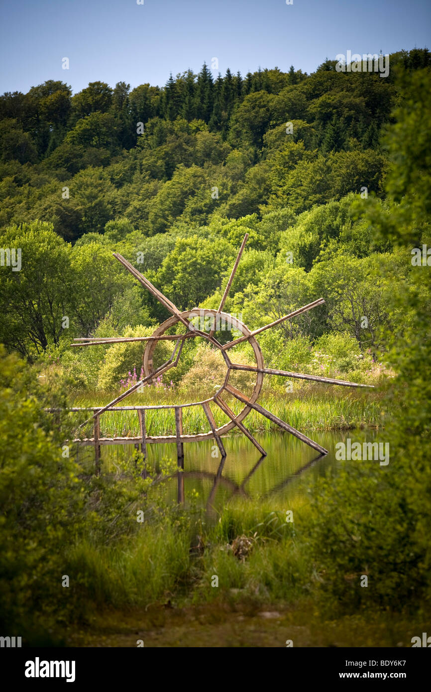 A Tanya Preminger's Land Art work (Puy de Dôme - France). Installation ...