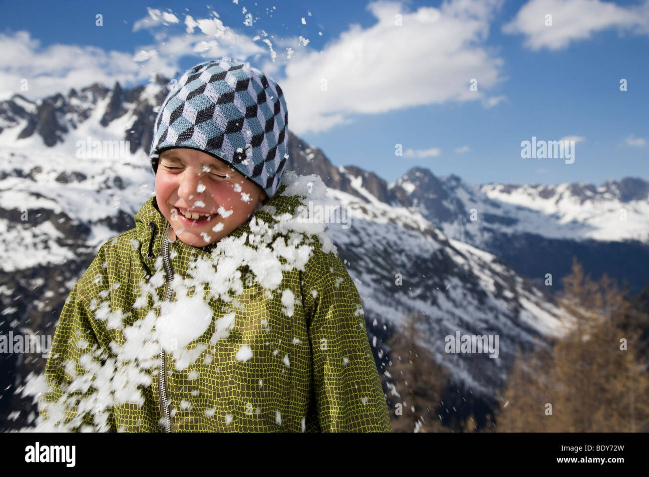 Children At Snowball Fight High Resolution Stock Photography and Images ...