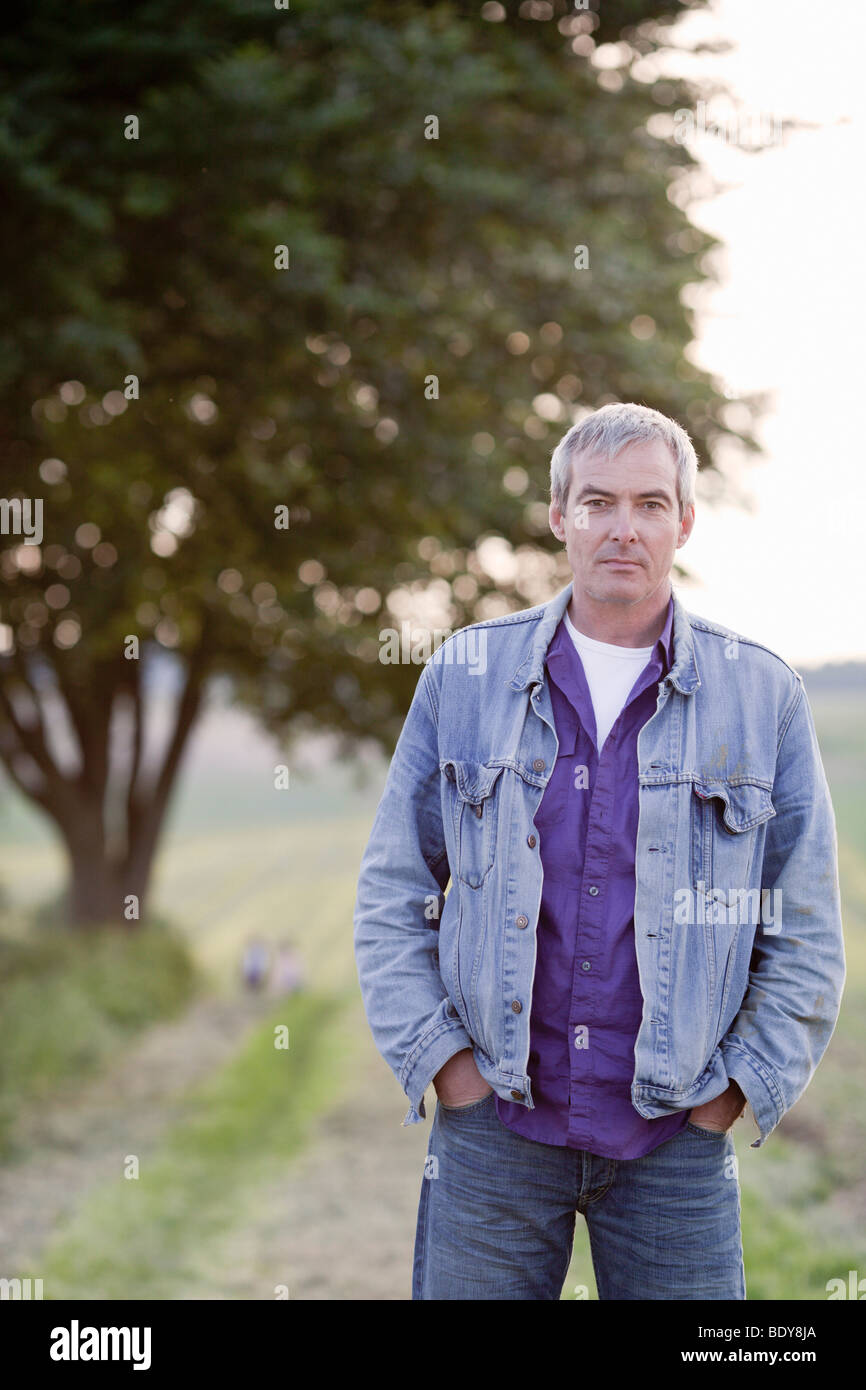 Quarter viewer hi-res stock photography and images - Alamy