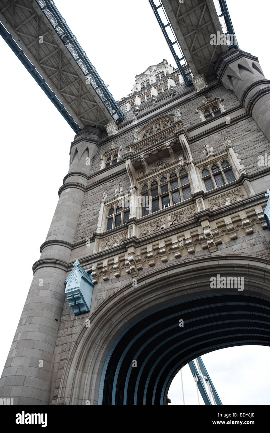 Landmark angle hi-res stock photography and images - Alamy