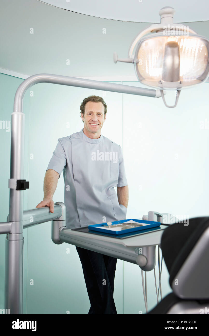A portrait of a dentist Stock Photo - Alamy