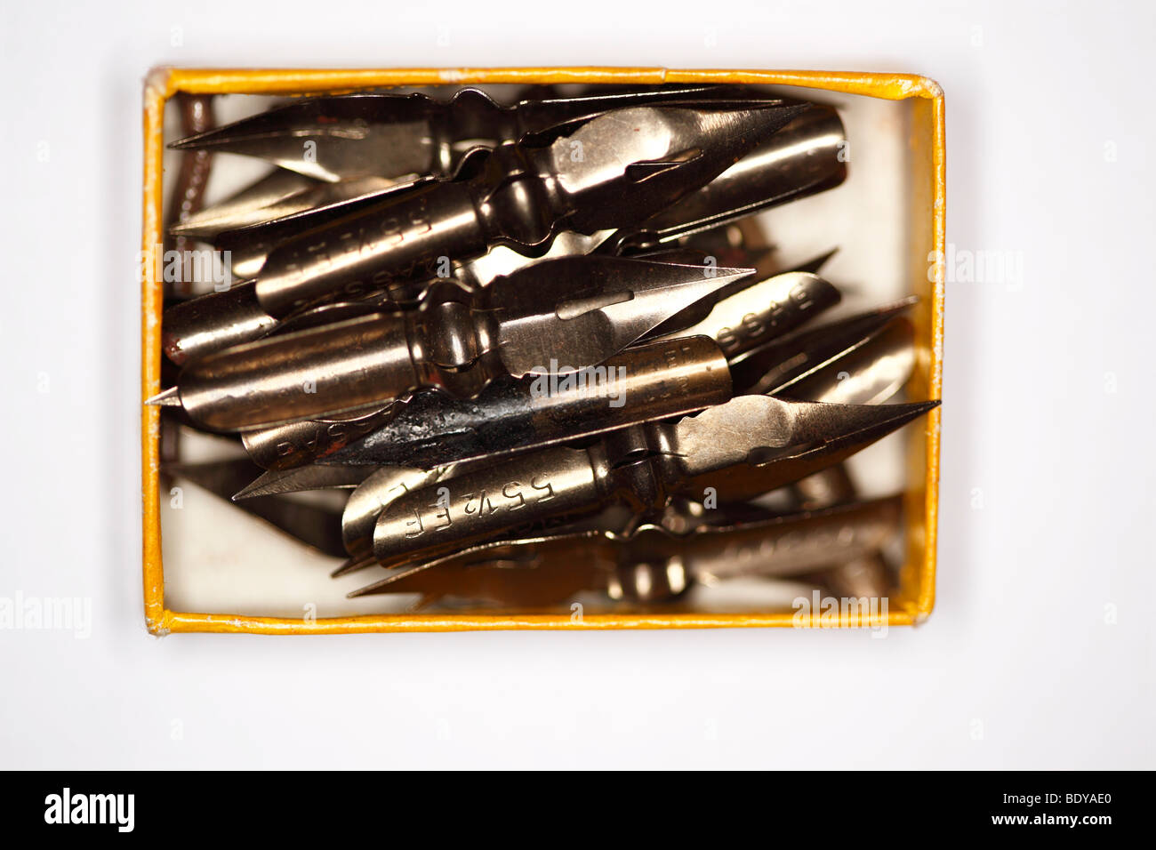 Pen nibs hi-res stock photography and images - Alamy