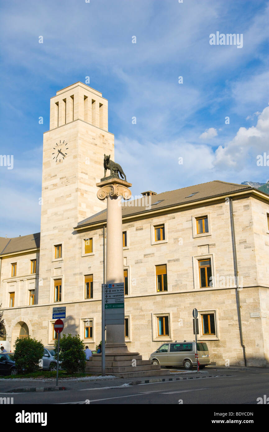 Clock tower, statue of Romulus and Remus and the wolf, Piazza della ...