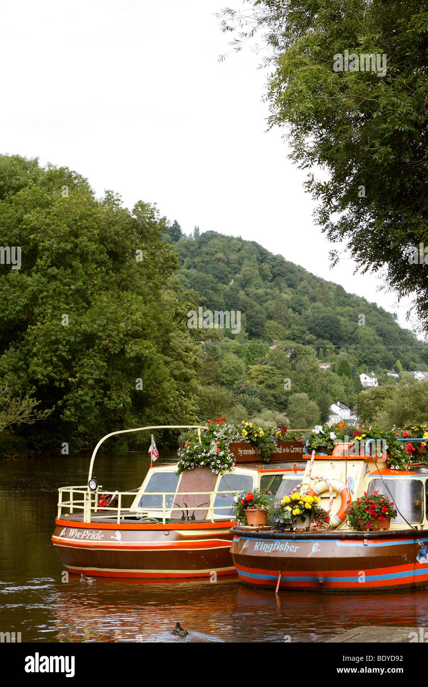 Boats on river wye hi-res stock photography and images - Alamy