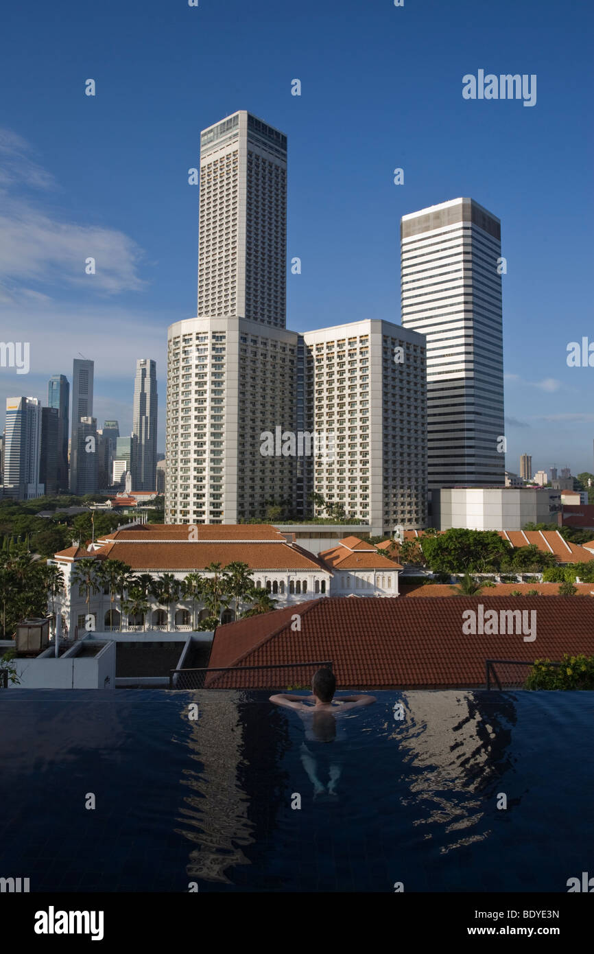 Swimmer in sky pool hi-res stock photography and images - Alamy