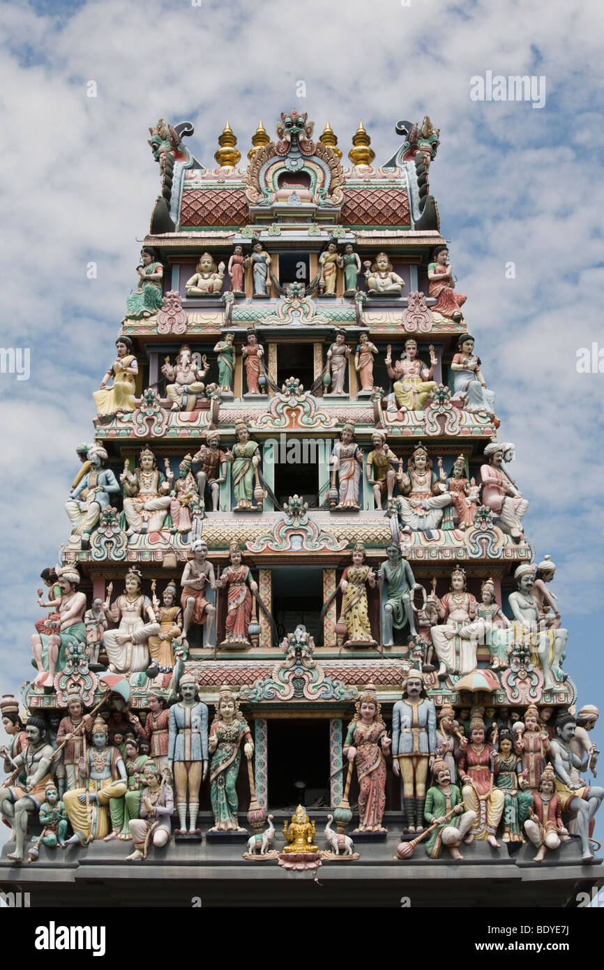 Sri Mariamman Temple, Chinatown, Singapore Stock Photo - Alamy