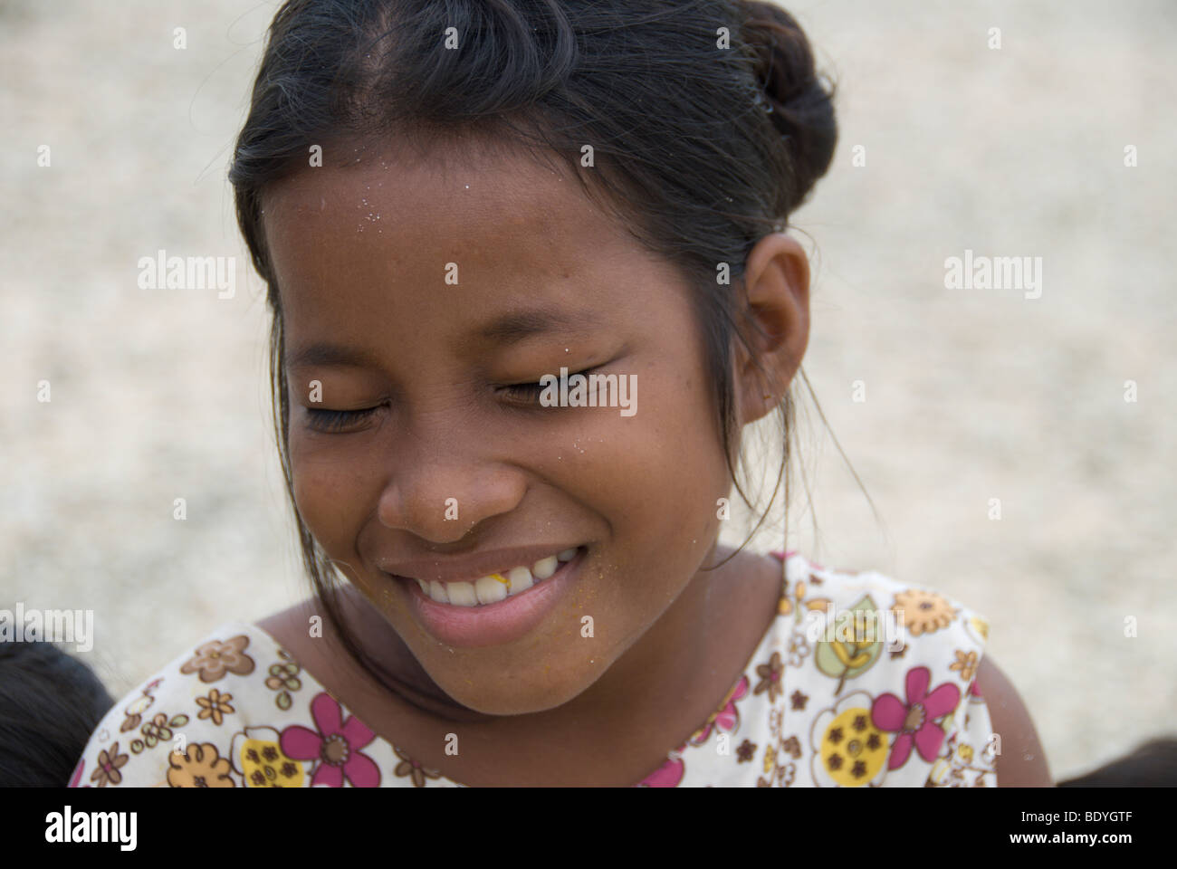 Micronesian girl hi-res stock photography and images - Alamy