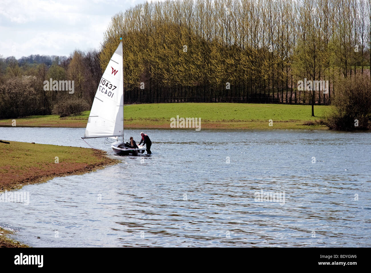 Yacht run aground at Bewl Water near Lamberhurst Kent Stock Photo - Alamy