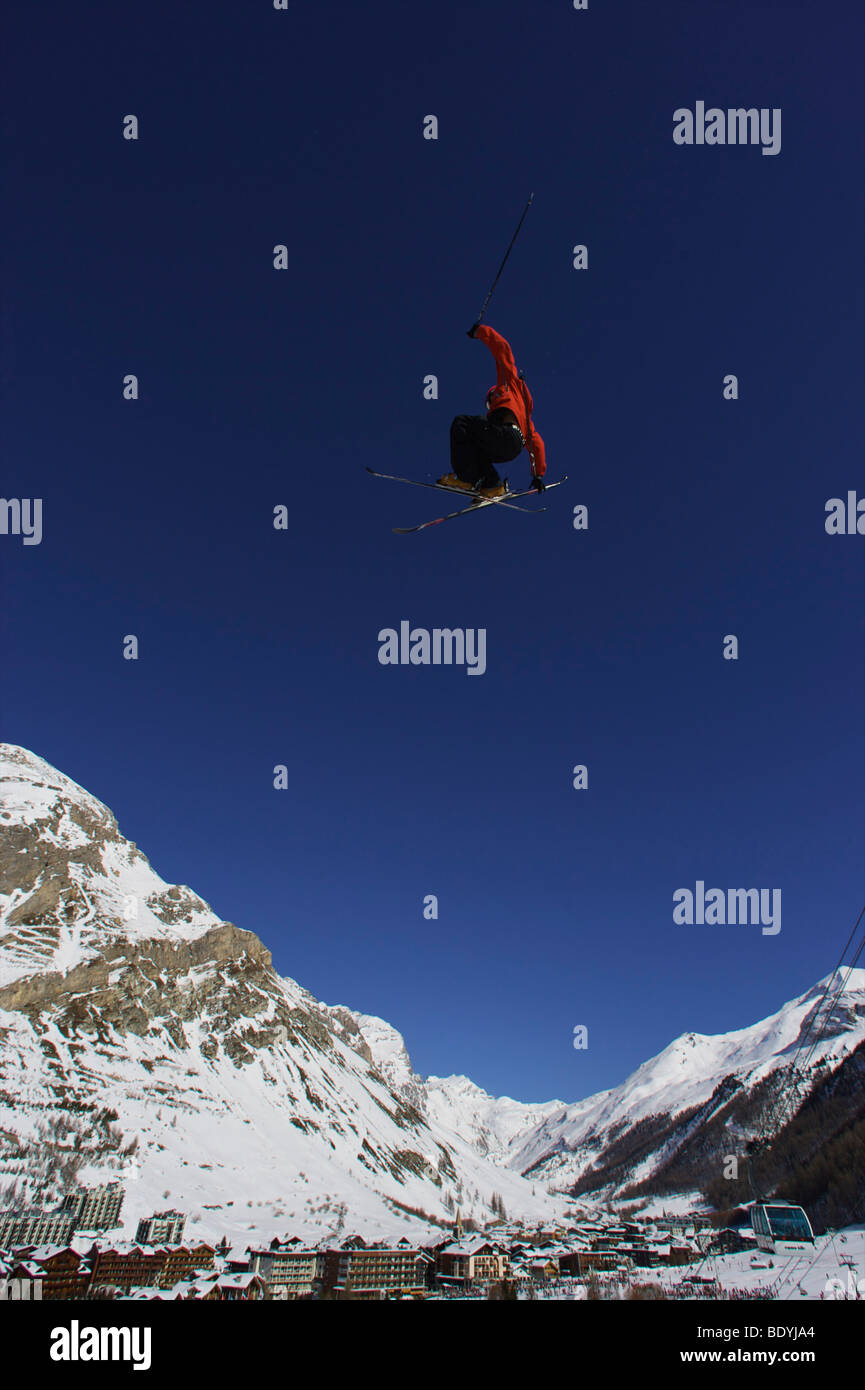 Jumping through the air hi-res stock photography and images - Alamy