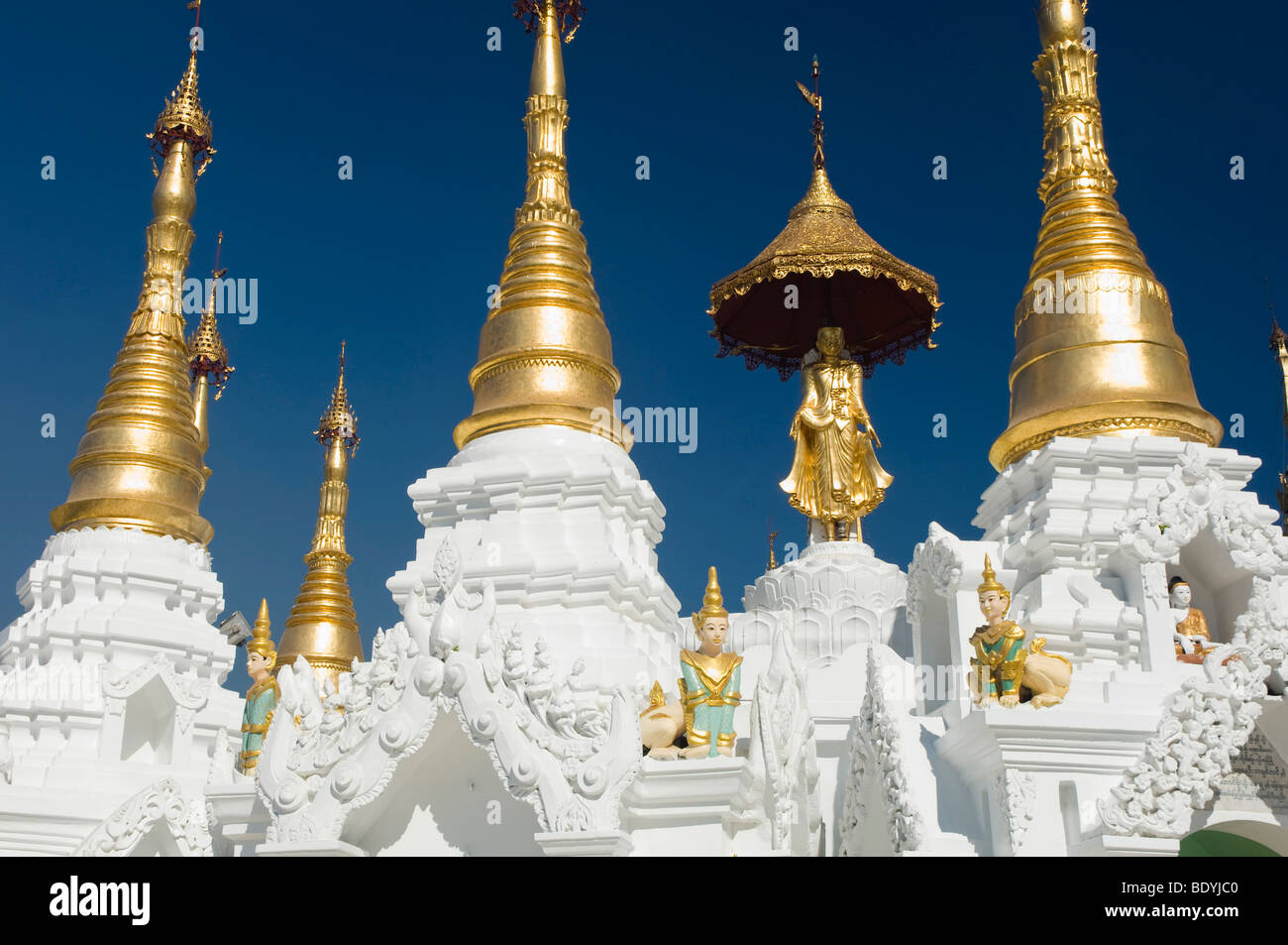 Southeast asian landmarks hi-res stock photography and images - Alamy