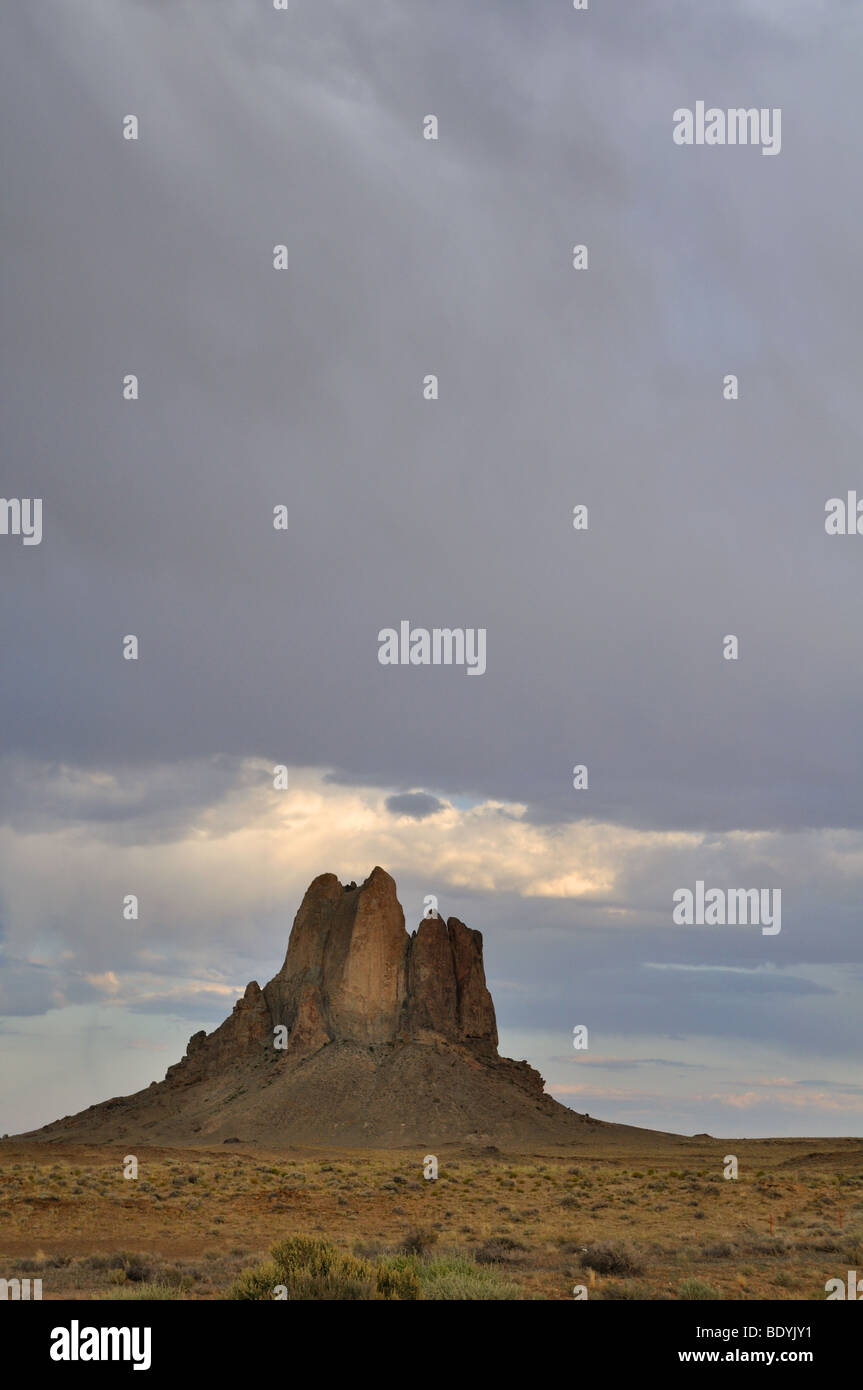Clouds Plateau Butte Mesa Erosion High Resolution Stock Photography and ...