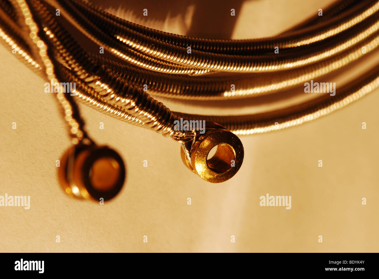 guitar string, coiled Stock Photo - Alamy