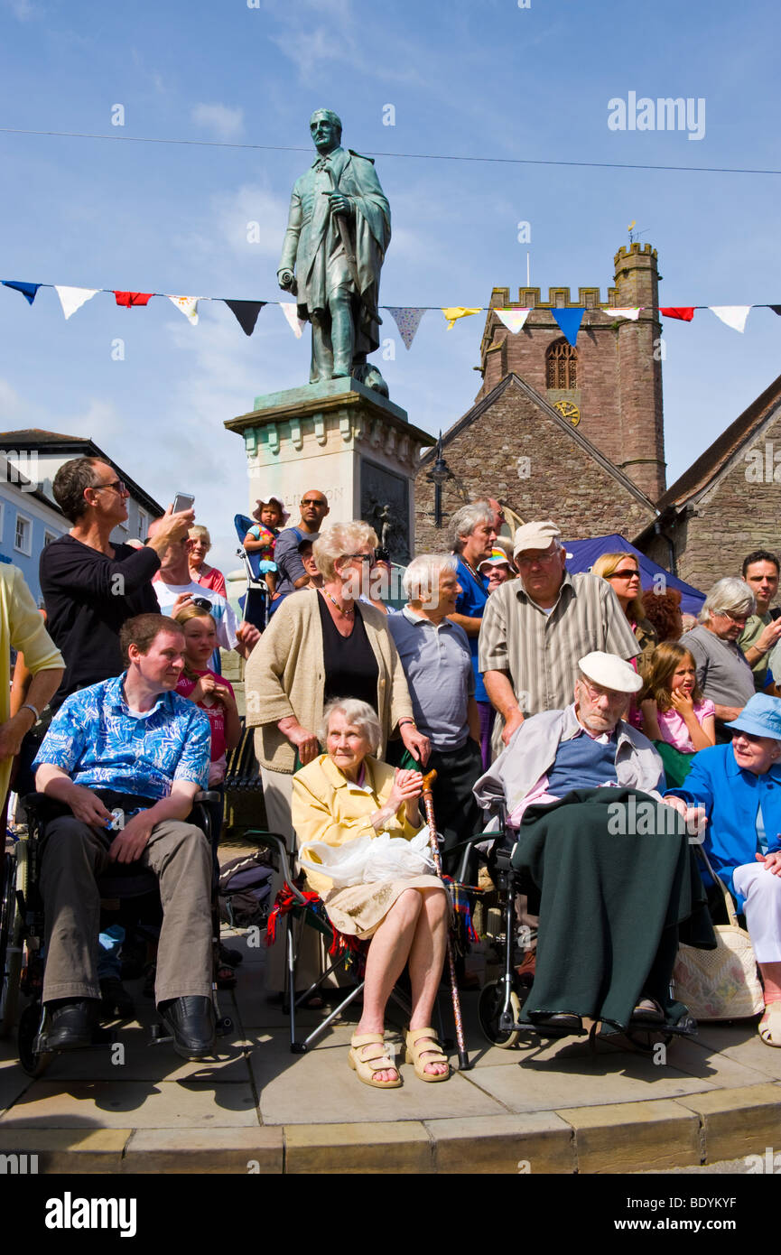 Elderly women watching parade hi-res stock photography and images - Alamy