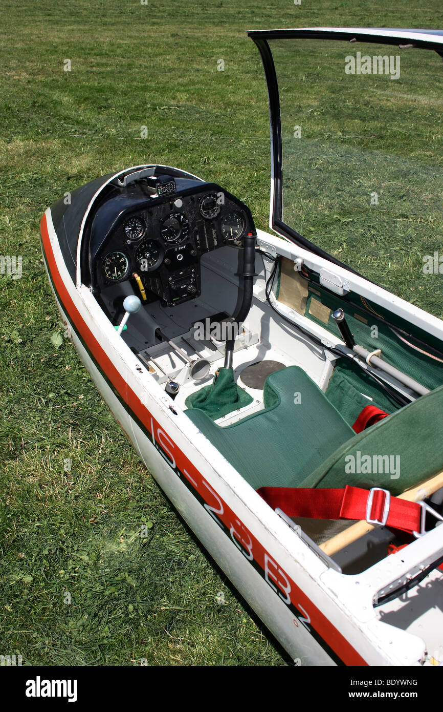 Cockpit and seat of a glider Stock Photo - Alamy