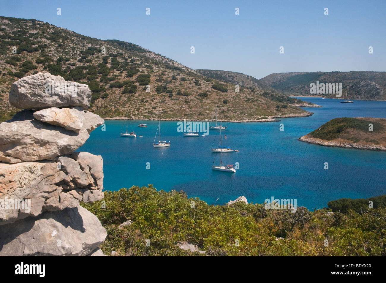 Nisos hi-res stock photography and images - Alamy