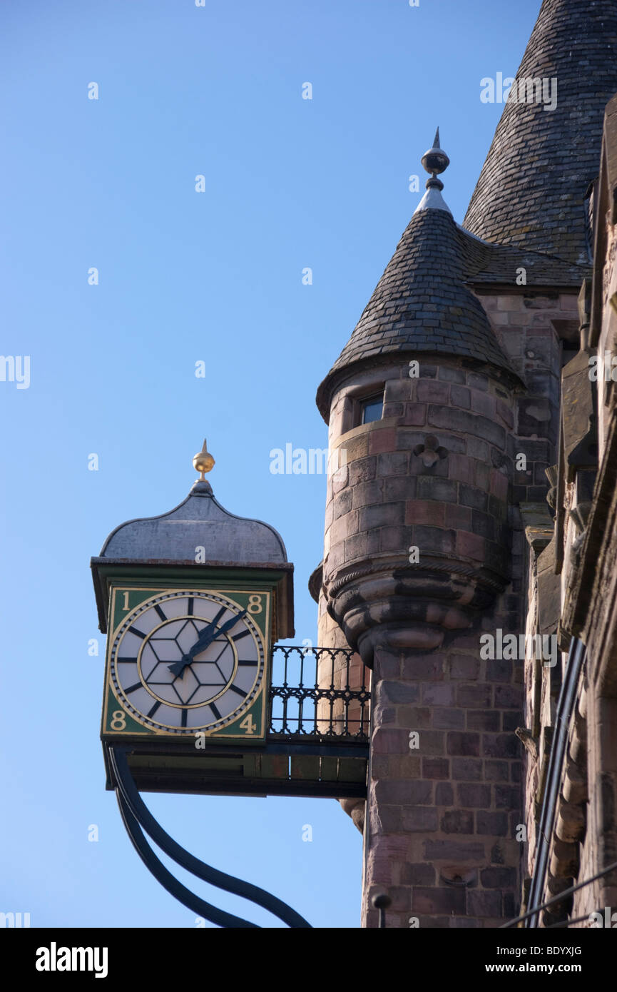 Edinburgh clock tower hi-res stock photography and images - Alamy
