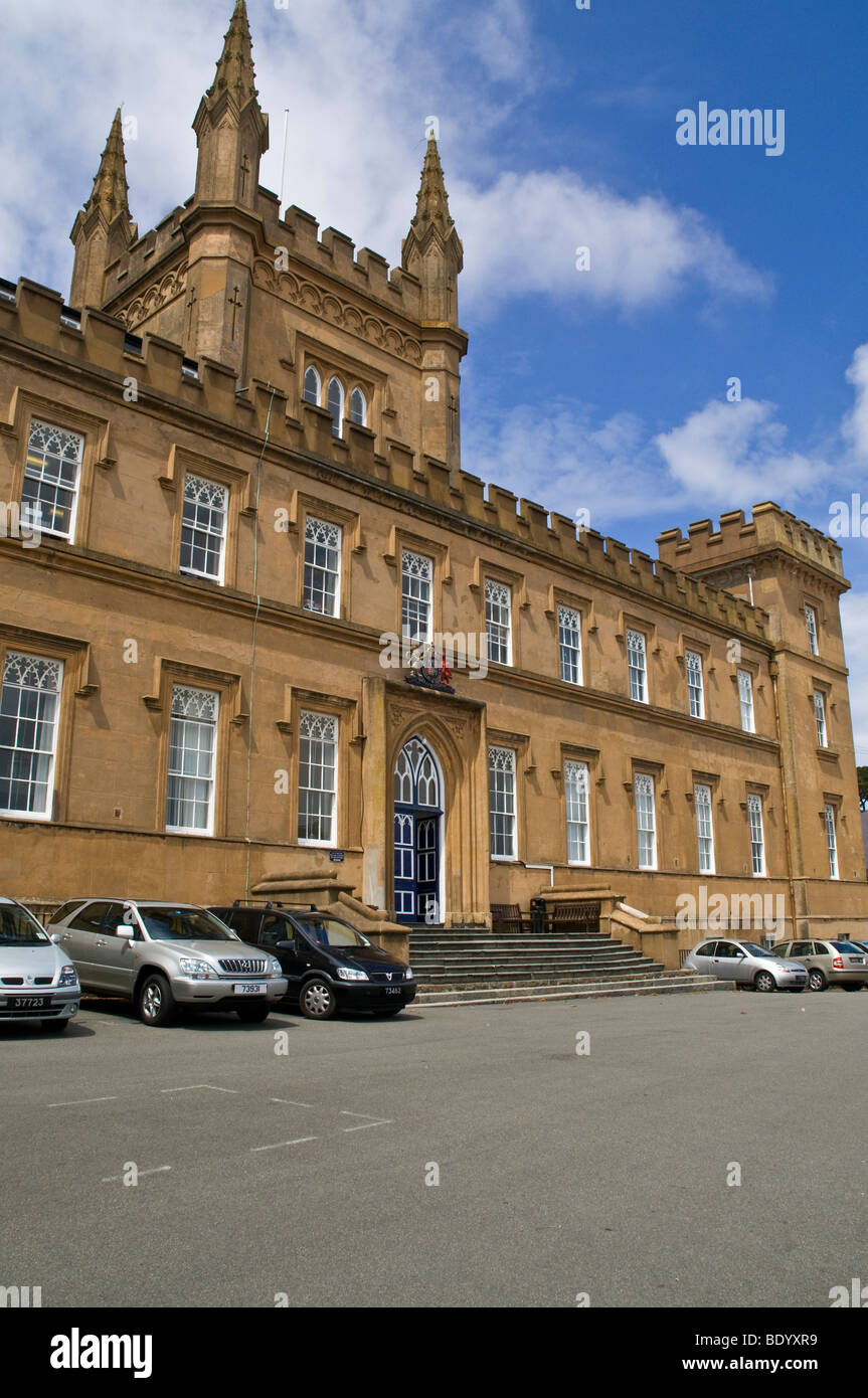 dh Elizabeth College ST PETER PORT GUERNSEY The Royal College of ...