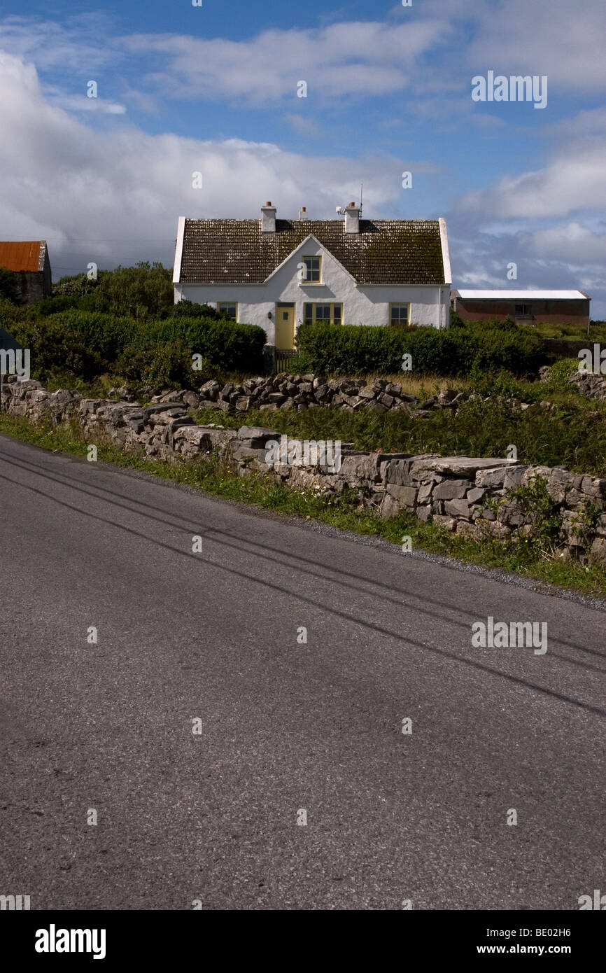 House fronted by Stone-walls, Inis Mor (Inismore) Island, Aran Islands ...