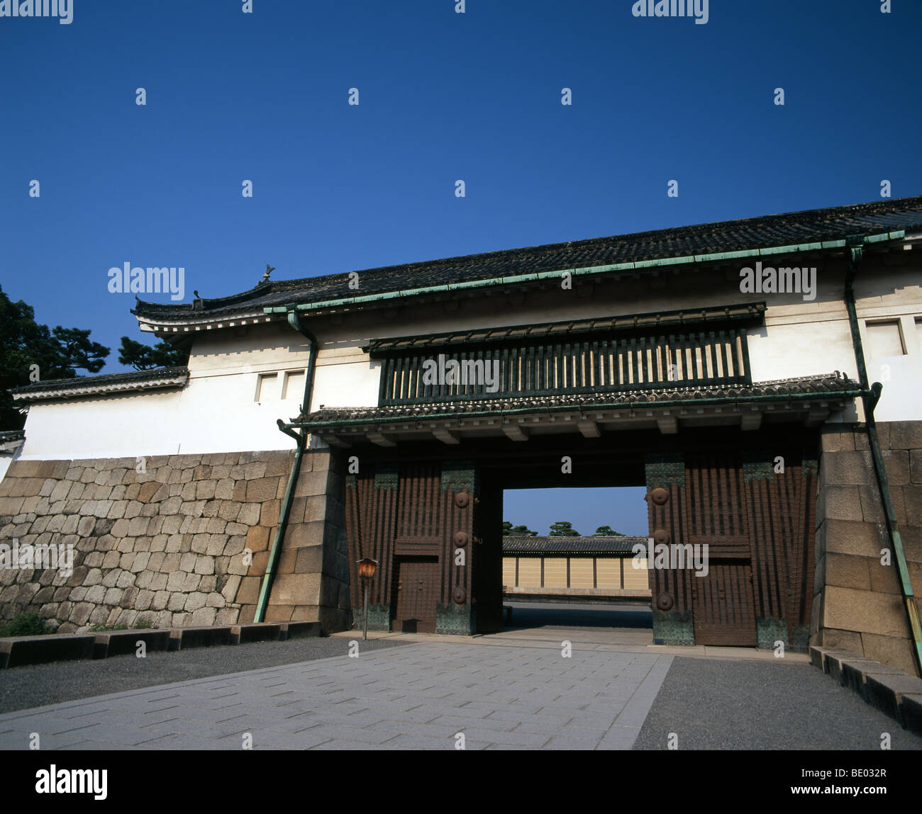 Nijo castle kyoto hi-res stock photography and images - Alamy