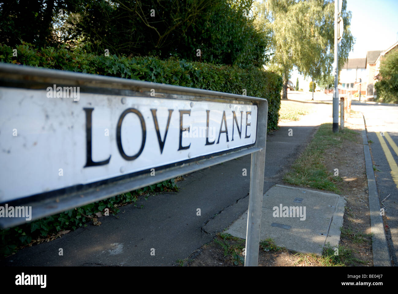 Love lane sign hi-res stock photography and images - Alamy