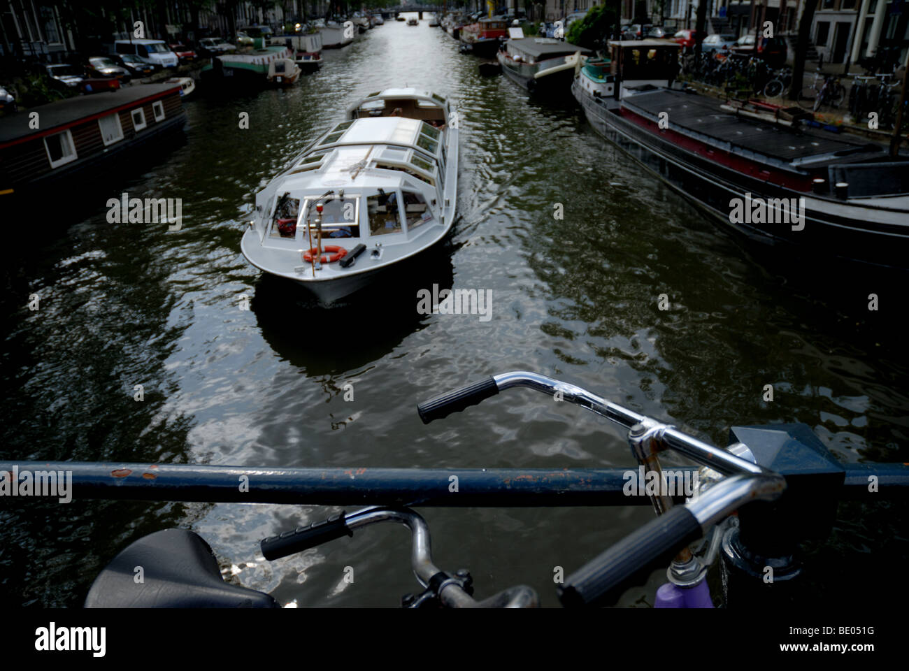 Amsterdam House boats Stock Photo - Alamy