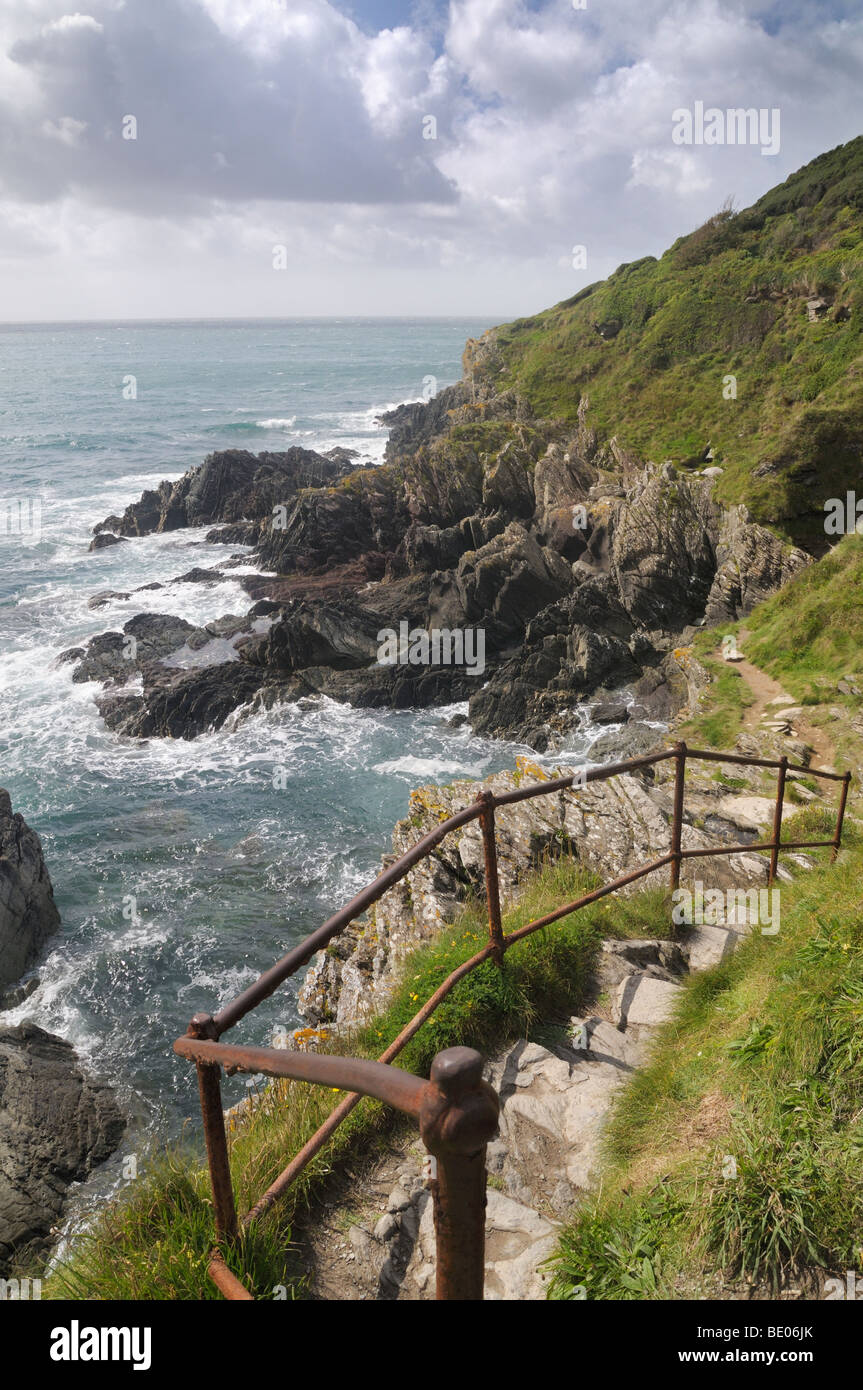 Cornwall coastal path hi-res stock photography and images - Alamy