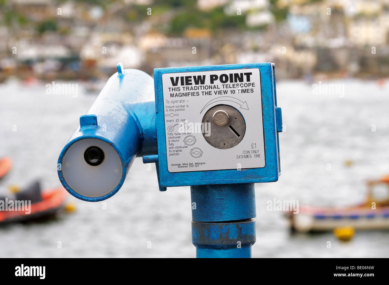 Seaside telescope hi-res stock photography and images - Alamy