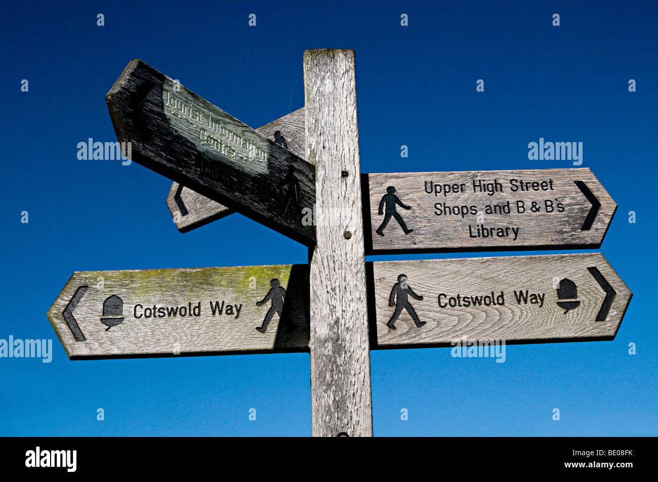 cotswold way sign Broadway Stock Photo - Alamy