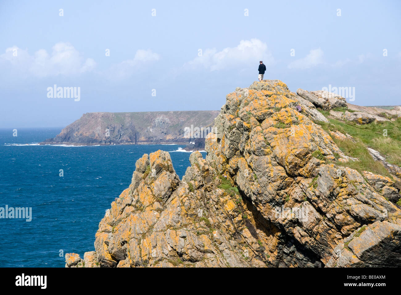 Point horizon hi-res stock photography and images - Alamy