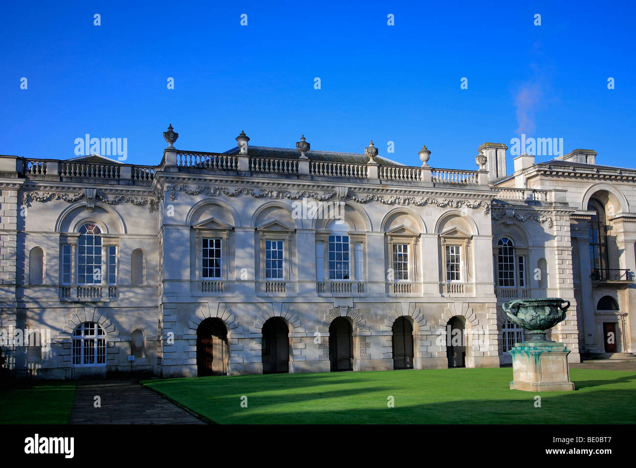 Senate House Architecture Kings Parade Cambridge University City ...