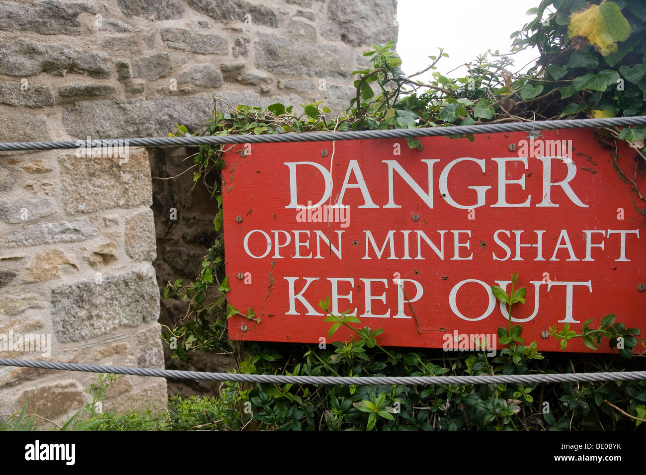 Danger mine shaft sign hi-res stock photography and images - Alamy Danger mine shaft sign hi-res stock photography and images - Alamy