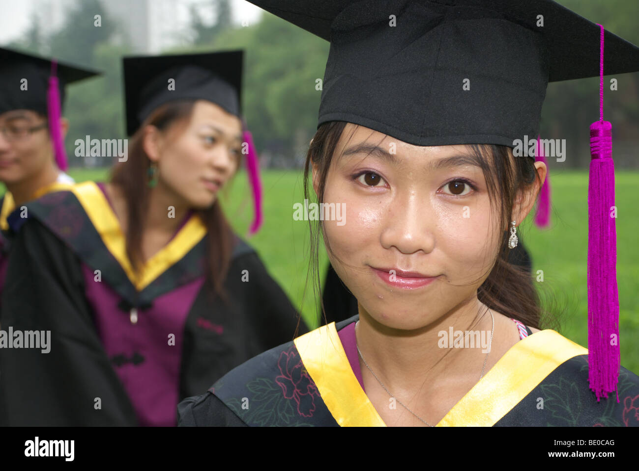 Tsinghua university student hi-res stock photography and images - Alamy