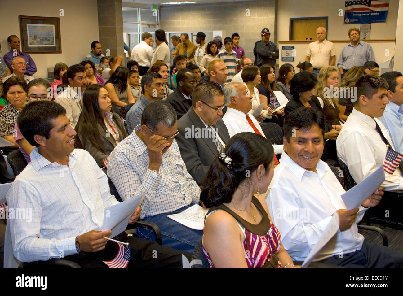 New United States citizens attend a citizenship ceremony in Idaho, USA ...