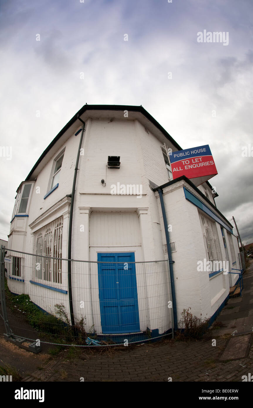Old public house hi-res stock photography and images - Alamy